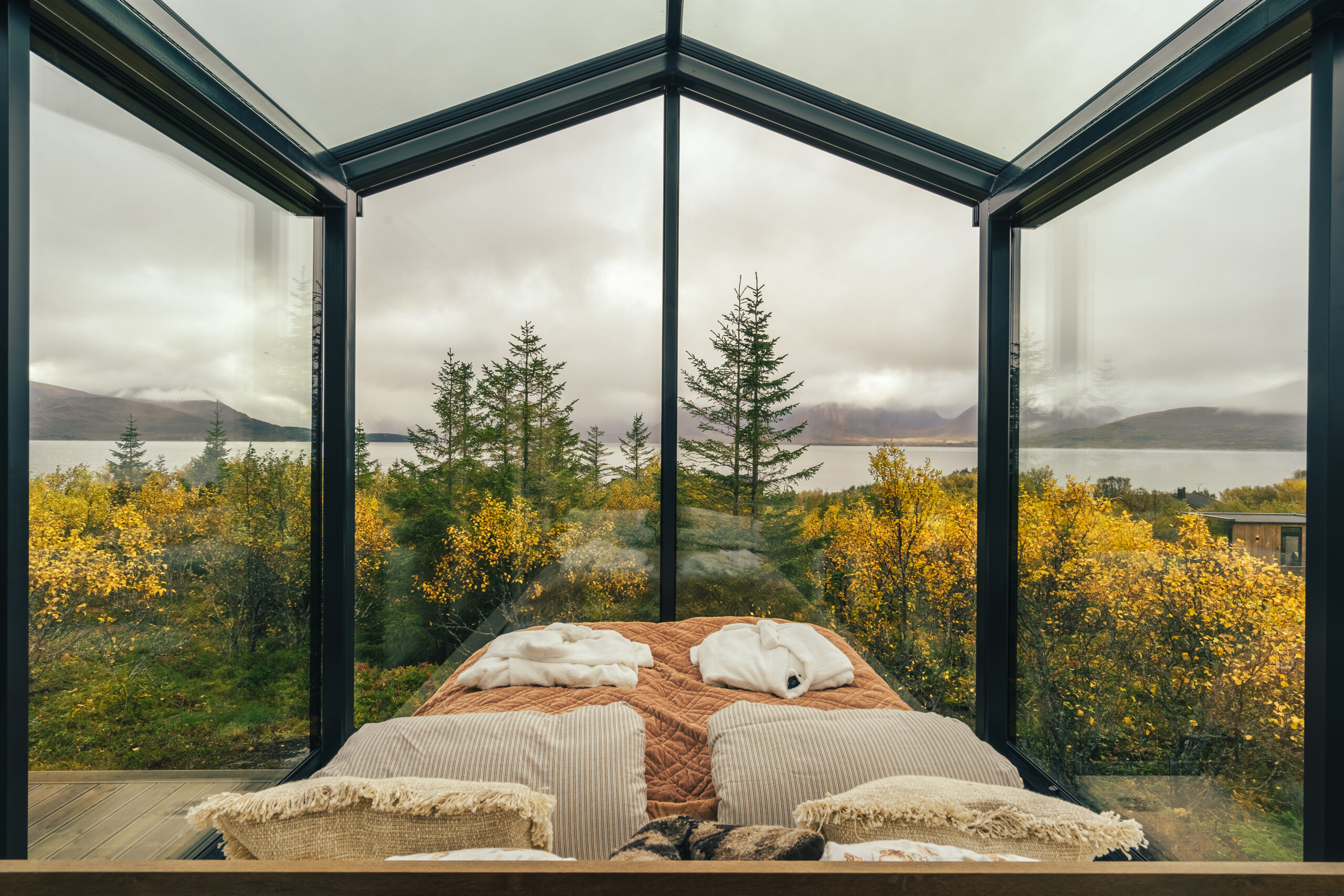 Norway Glamping: Explore Luxury Camping Across 3000 km - Wonderinn